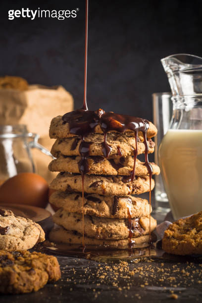 Pattern image of The different Creamy Dark Chocolate cookies tower rich ...