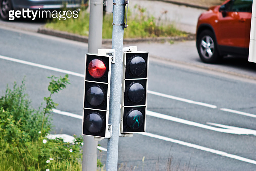 Red stop sign of motorway stop light 이미지 (1165132134) - 게티이미지뱅크