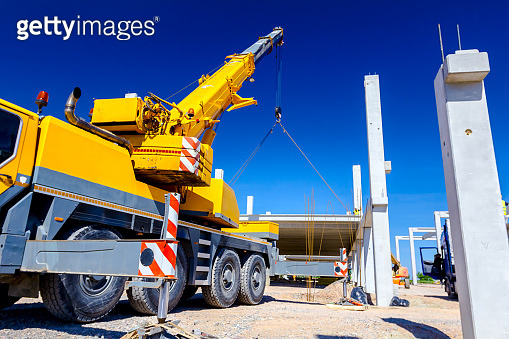 Hydraulic crane foot is supported by for safety, Lateral stabilizer 이미지 ...