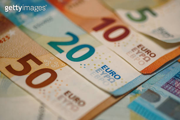 European Union Euro Currency banknotes 이미지 (1167094011) - 게티이미지뱅크