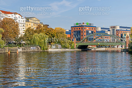 Banks of the river Spree Bundesratufer with Lessing bridge, buildings ...