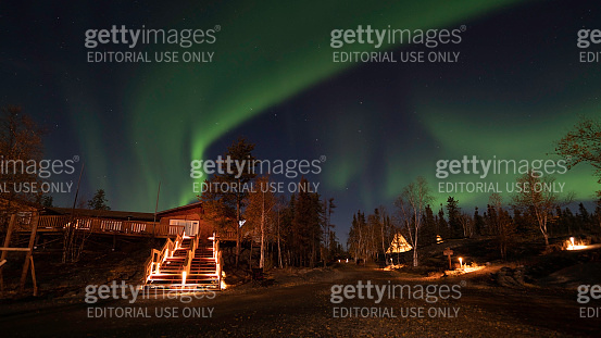 YellowKnife,Northwest Territories,Canada : 23 Sep 2018 : A log cabin in ...
