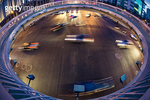 Urban traffic, above the overpass, and under the bridge 이미지 (1126630976 ...