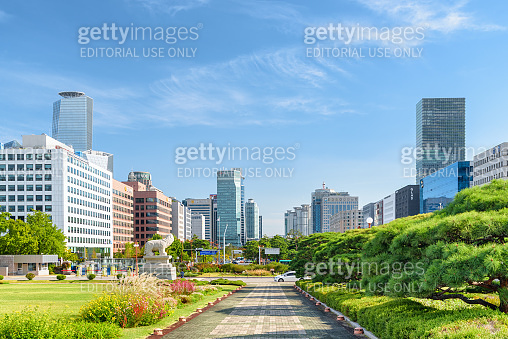 Awesome cityscape at Yeouido (Yeoui Island), Seoul, South Korea ...