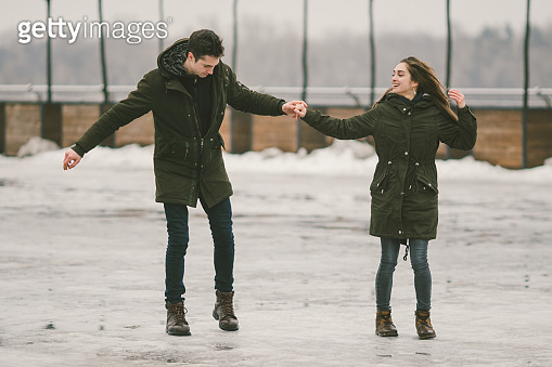 theme bad weather in winter, thawing in spring, poor snow removal work ...