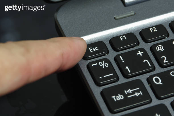 Finger is hitting escape button of computer keyboard 이미지 (1194441485 ...