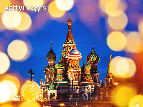 Famous landmark - St. Basil Cathedral on Red square in Kremlin. Light ...