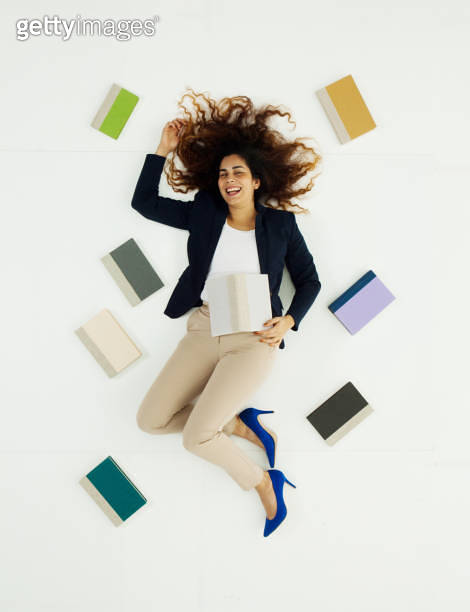 Full length / one person / directly above view / front view of 30-39 ...