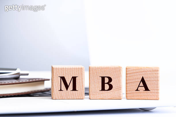 MBA word made with building blocks (1174792705) - 게티이미지뱅크