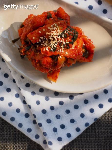 Korean traditional food Dried Radish Kimchi (1188303606) - 게티이미지뱅크