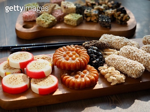 Korean traditional sweets and cookies, Yaksik, Gangjeong, puffed rice ...