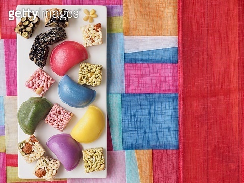 Korean food Songpyeon, half-moon-shaped rice cake, Sweet Rice Puffs ...