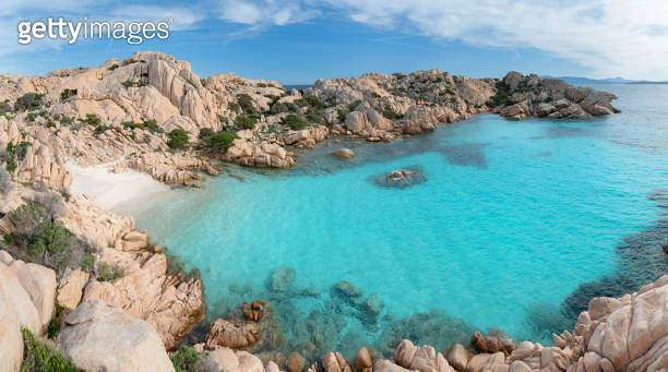 Cala Coticcio Beach, Caprera Island, Sardinia, Italy (1093676356) - 게티이미지뱅크