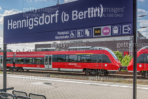 Modern Regional train of Deutsche Bahn 이미지 (1148238044) - 게티이미지뱅크