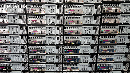 Stack of computers with connections showing 이미지 (1164979359) - 게티이미지뱅크