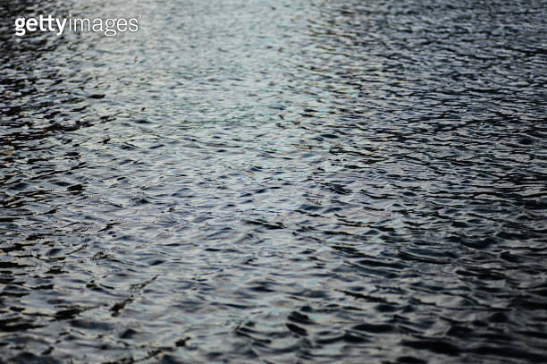 Patterns in nature, dark waves and water 이미지 (1091154504) - 게티이미지뱅크