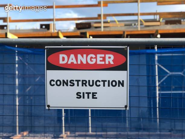 Building site sign 이미지 (1175697531) - 게티이미지뱅크