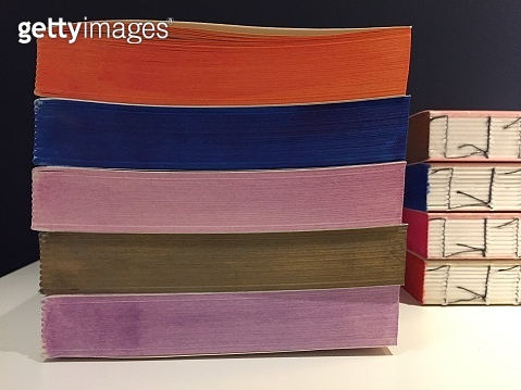 Handmade different colored notebooks 이미지 (1131006676) - 게티이미지뱅크