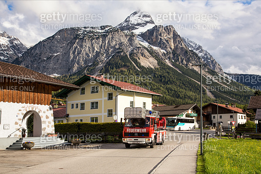 Austrian Fire Brigade in Ehrwald 이미지 (1093640254) - 게티이미지뱅크
