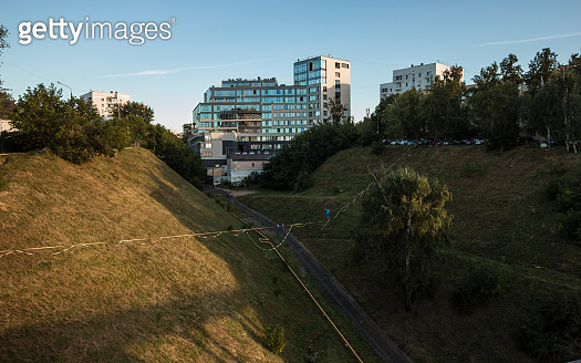 Tightrope walker in Nizhny Novgorod, Russian Federation 이미지 (1133583281 ...