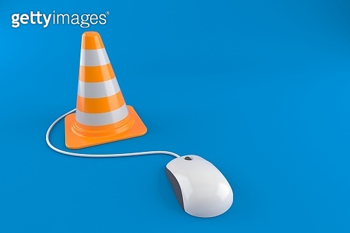 Traffic cone with computer mouse (1131017915) - 게티이미지뱅크