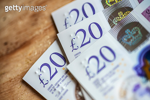 New Twenty pound notes released 20 Feb 2020 (1224167339) - 게티이미지뱅크