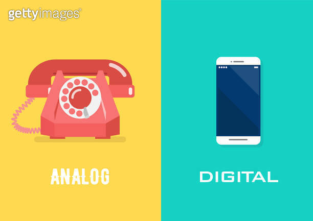 Retro telephone in analog age and smartphone in digital age 이미지 ...