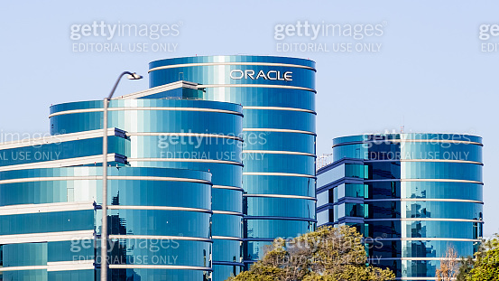 Oracle corporate headquarters in Silicon Valley 이미지 (1218076104) - 게티이미지뱅크