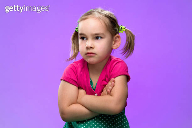 Portrait Of An Offended Child Girl 이미지 (1225810437) - 게티이미지뱅크