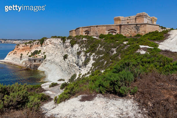 Marsaxlokk. The old stone tower of St. Lucian. (1206503367) - 게티이미지뱅크