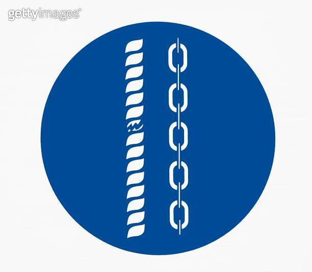 Inspect safety ropes and chains. Caution sign (1202456030) - 게티이미지뱅크