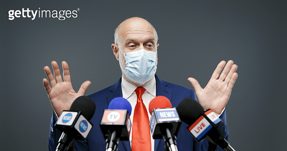 Politician wearing a surgical mask and giving a speech 이미지 (1285898406 ...
