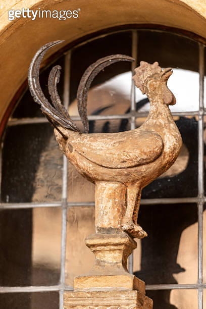 Rooster of St Peter - Basilica of Santo Stefano in Bologna Italy 이미지 ...