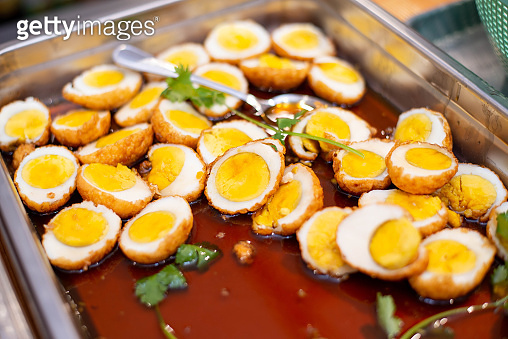 Son-in-law eggs or Kai look keuy egg with tamarind Sauce. 이미지 ...