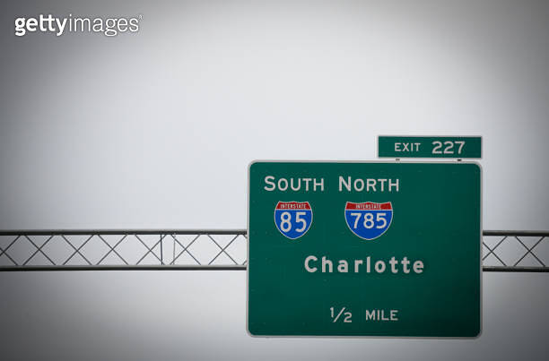 Charlotte, NC, Highway Sign 이미지 (1204933254) - 게티이미지뱅크