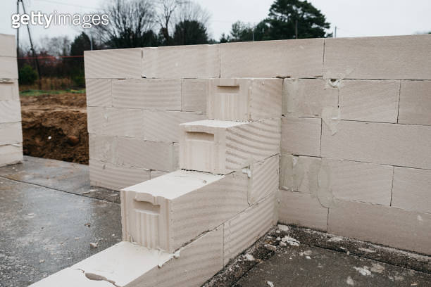 building walls of aerated concrete 이미지 (1199243029) - 게티이미지뱅크
