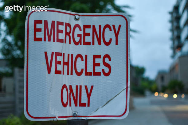 Emergency Vehicle Sign 이미지 (1256603724) - 게티이미지뱅크