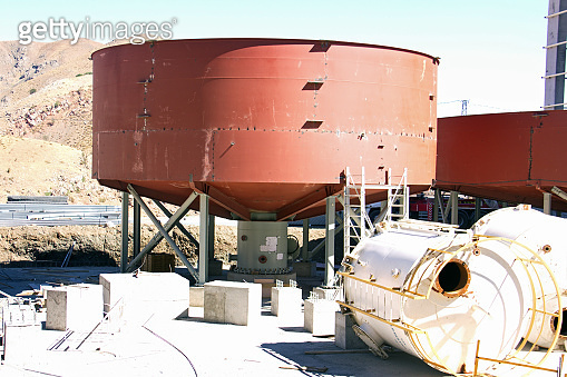 Thickener tank and froth flotation of the industrial plant for copper ...