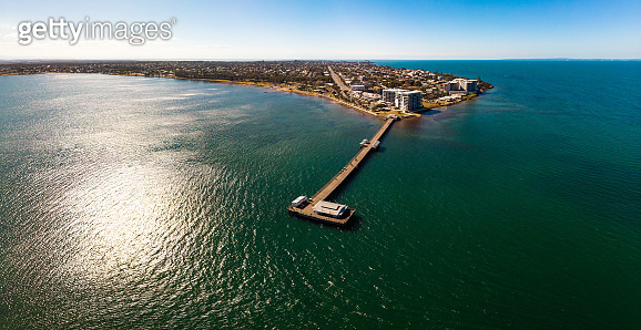 Woody Point Jetty is a landmark on the Moreton Bay on Redcliffe ...