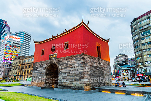 The Taipei City Wall-North Gate (Cheng'en Gate) 이미지 (1226909117) - 게티이미지뱅크