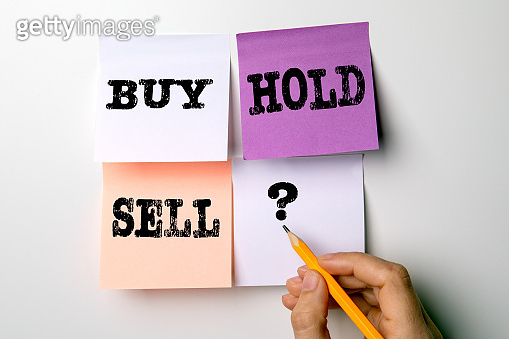 BUY, HOLD, SELL concept. Colored sticky notes 이미지 (1248696256) - 게티이미지뱅크