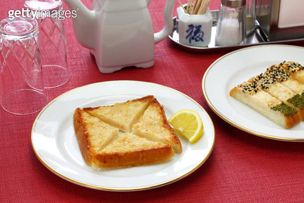 shrimp toast, prawn toast, chinese dim sum dish (1250274235) - 게티이미지뱅크