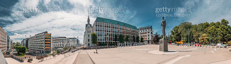 Oslo, Norway. Statue Of King Haakon VII Of Norway In Oslo, Norway ...