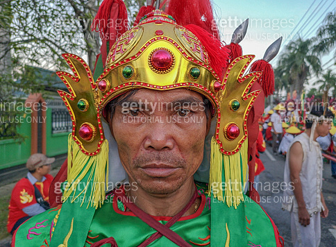 The Shaman of Singkawang. An Extra ordinary performance and ritual ...