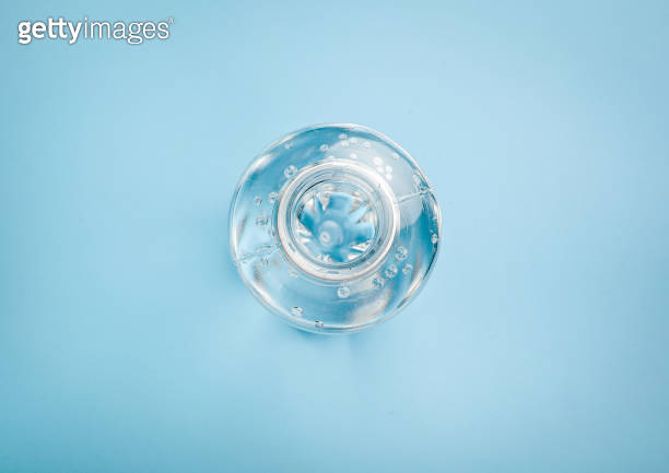 Top view of open plastic water bottle 이미지 (1214487509) - 게티이미지뱅크