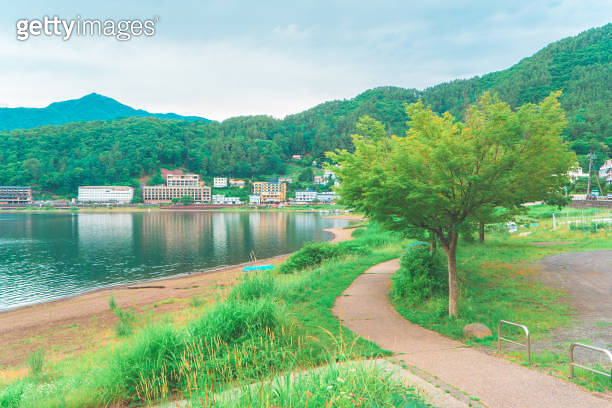 Walking Course of Lake Kawaguchi (Kawaguchiko) at Fujikawaguchiko in Japan 이미지 (1208947930) - 게티 ...