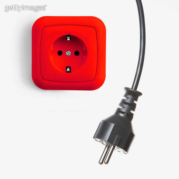 Red outlet with electric plug on white background 이미지 (1256249403) - 게티 ...