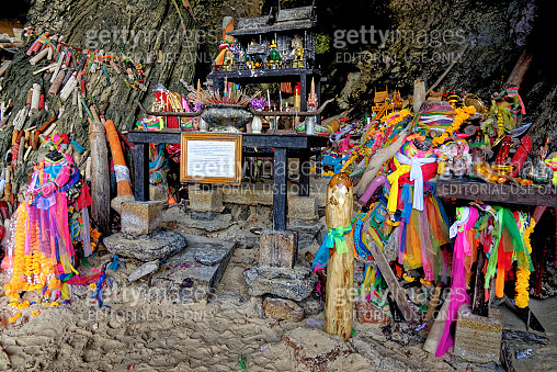 Princess Cave - Phallus symbols - Phra Nang Cave Shrine (1286004907 ...