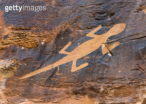 Lizard Rock art by ancient native Fremont Americans in Dinosaur ...