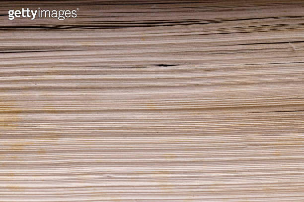 old book pages. side view close up 이미지 (1280166322) - 게티이미지뱅크